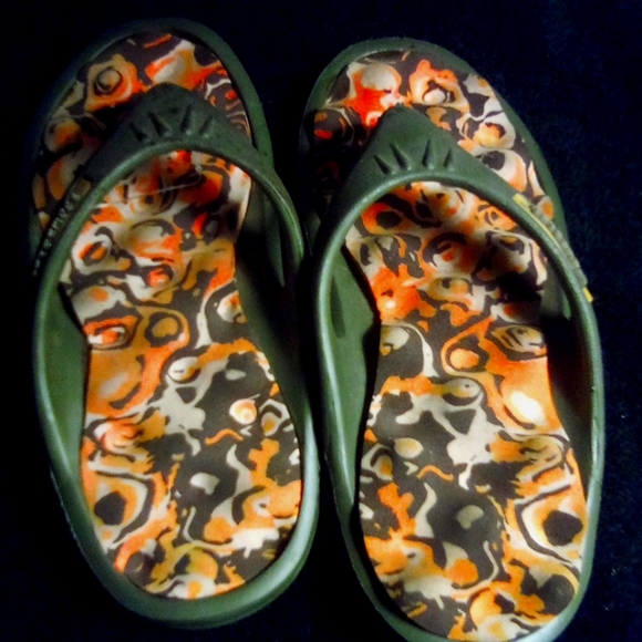 Shaka Wave Sandals | Shoes | Shaka Wave Sandals | Poshmark